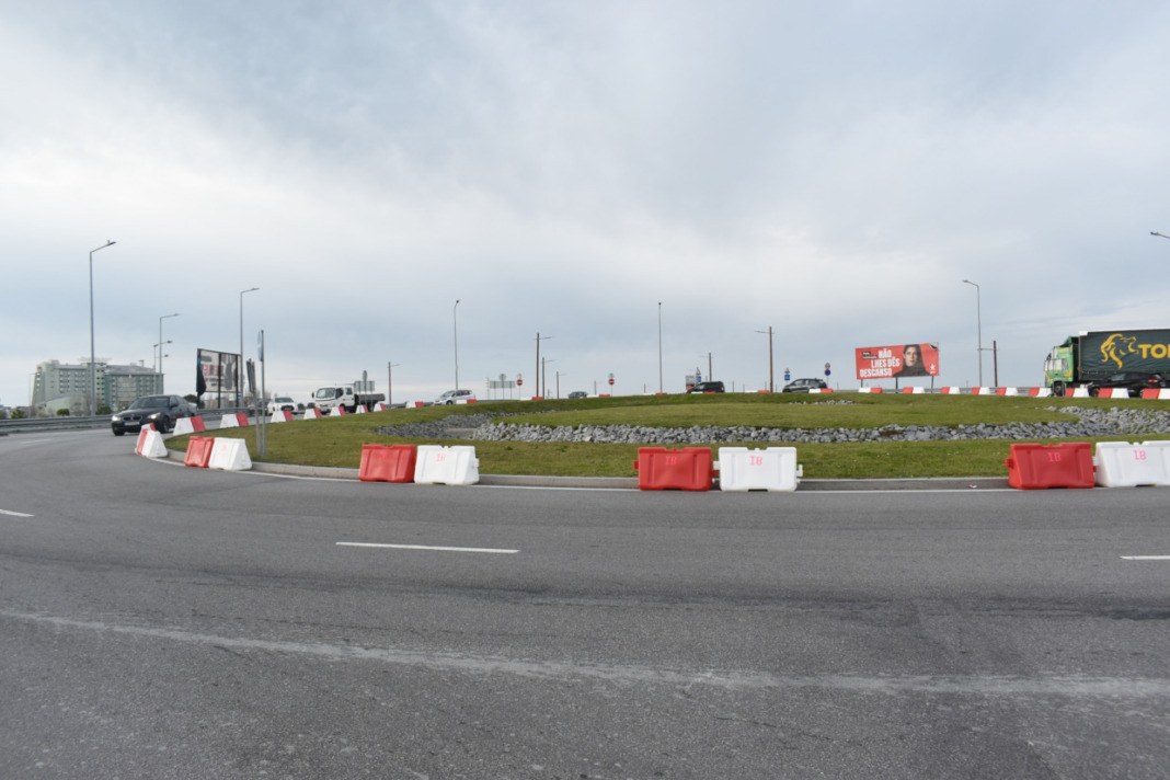 Obras na rotunda oval da Póvoa de Varzim já começaram - MAIS/Semanário